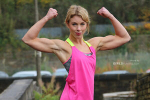 Models Profiles - Girls Flexing